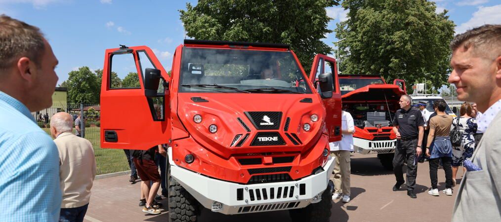 Podwozia do samochodów wojskowych będą produkowane w Pile - Portal ...